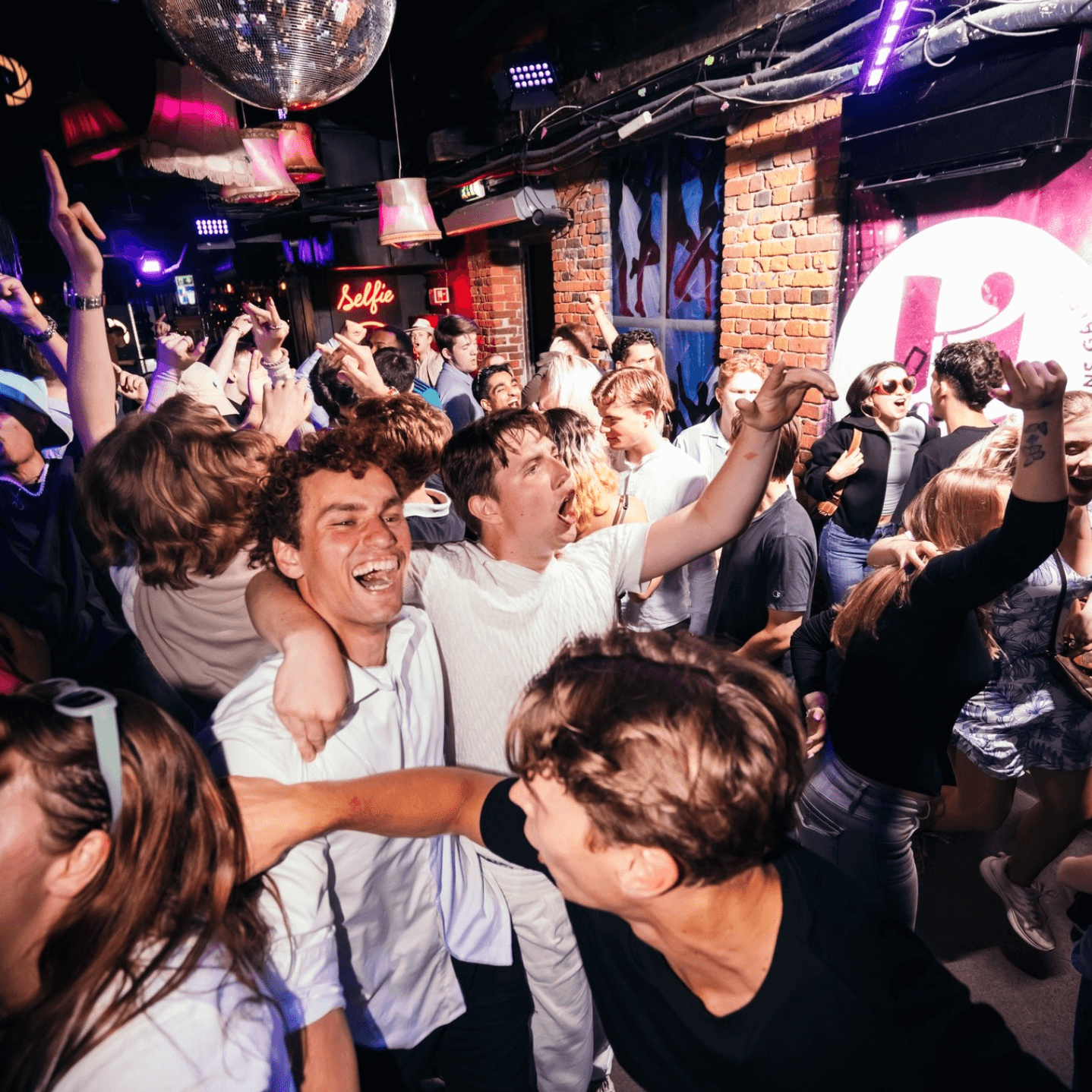 Munich Introduction Semester Package 2025 | The Student Life Events